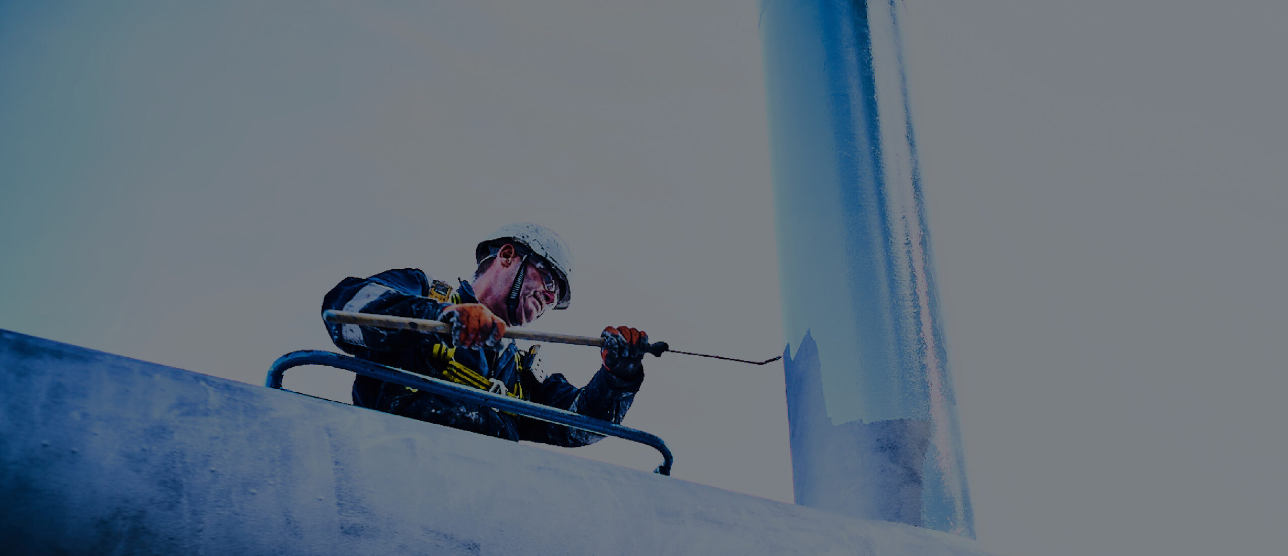 Limpeza e preparação de superfícies | Kaefer